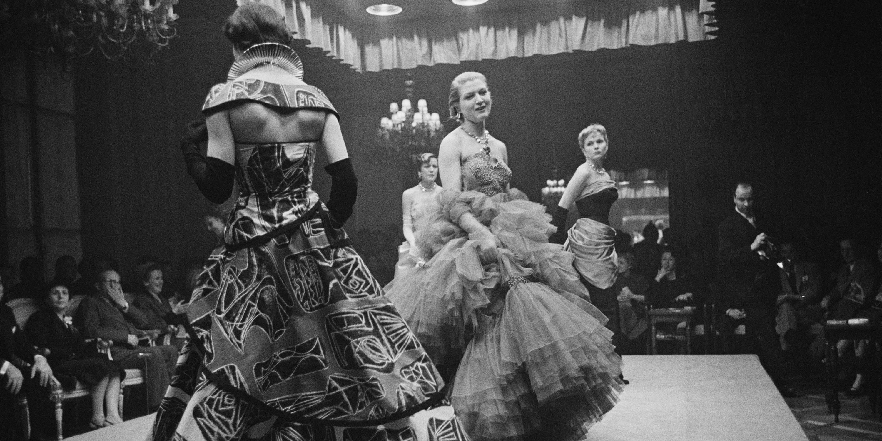 A Stroll Through Time: The Fascinating History of Fashion Shows – Diversity Consignment
